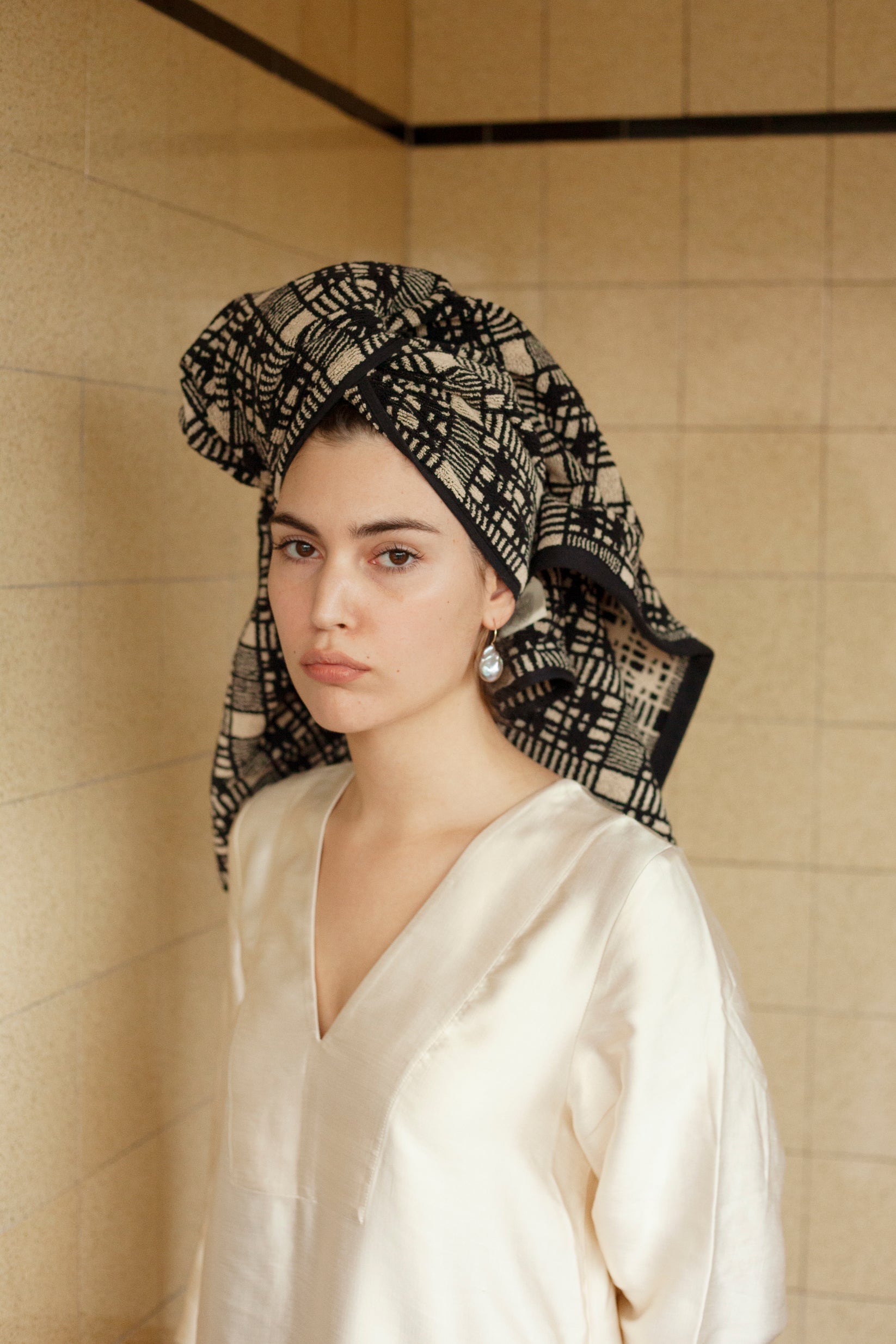 Alma Bath Sheet – Autumn Sonata