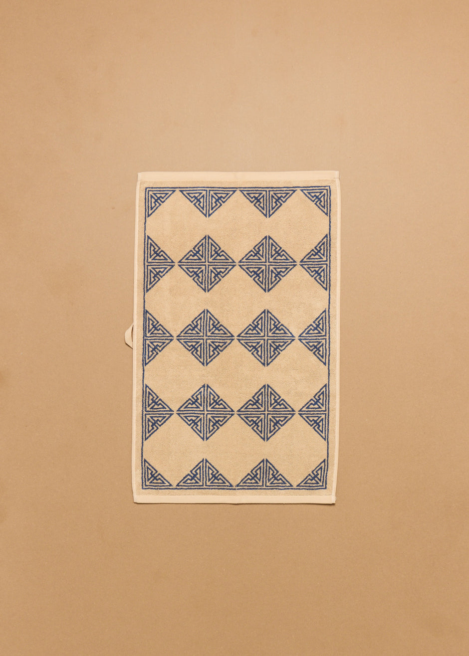 Hand Towels – Autumn Sonata